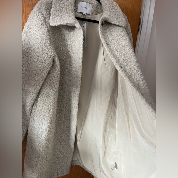 Amour Vert | Jackets & Coats | Amour Vert Noelle Sherpa 34 Length Coat ...